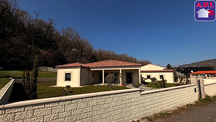 Maison à vendre - Foix - 6 pièces - 4 chambres