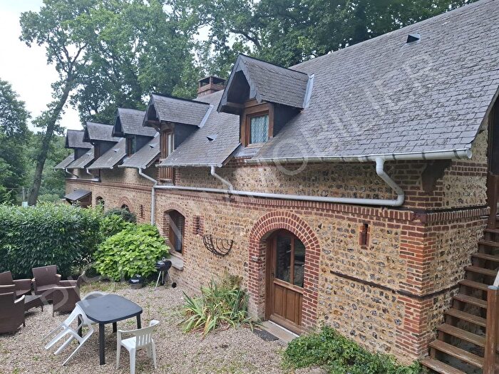 Maison 15 pièces à Étretat, à vendre