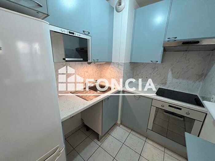 Appartement à louer - Nouveaux Horizons-Coudrays, Élancourt - 2 pièces - 1 chambre