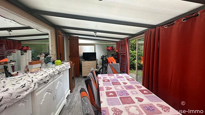 Maison à vendre - Limay, Gare, Lycée, Robespierre - 5 pièces - 4 chambres