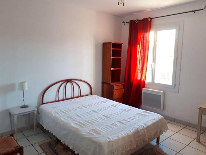 Maison à louer - Perpignan - 5 pièces - 4 chambres