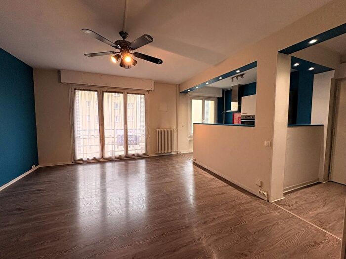 Appartement à vendre - Rouen, Vieux Marché, Cathédrale - 3 pièces - 2 chambres