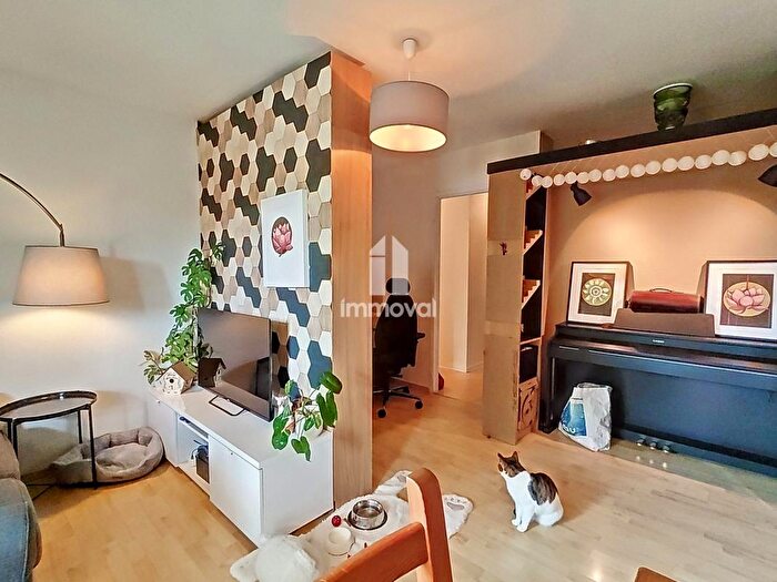 Appartement à vendre - Strasbourg, Cronenbourg - 2 pièces - 1 chambre