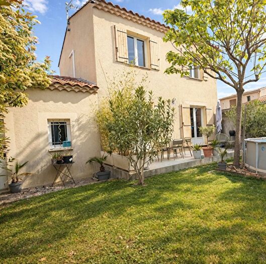 Maison 4 pièces à vendre à Entraigues-sur-la-Sorgue