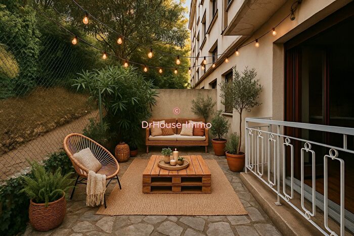 Appartement à vendre - Cagnes-sur-Mer, Les Canebiers - 3 pièces - 2 chambres