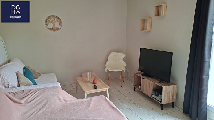 Retiers : Appartement 2 pièces à louer