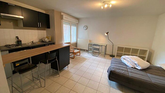 Appartement 1 pièce à Croix Luizet, Villeurbanne, à louer