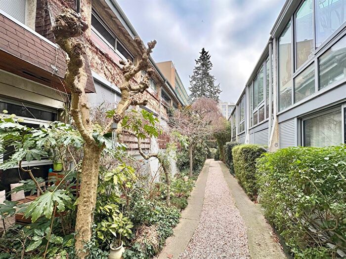 Appartement à vendre - Paris e , Mouton, Duvernet - 2 pièces - 1 chambre