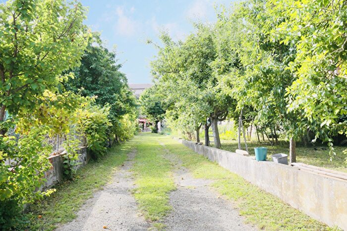 Maison à vendre - Grisolles - 6 pièces - 4 chambres