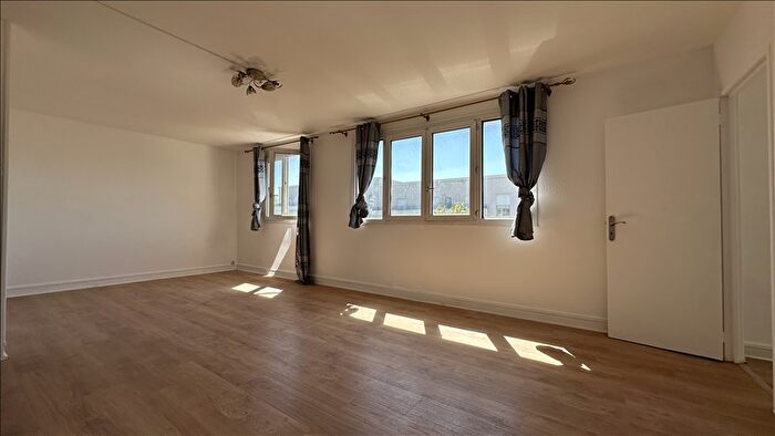 Thiais, Belle Epine - Appartement 3 pièces à louer