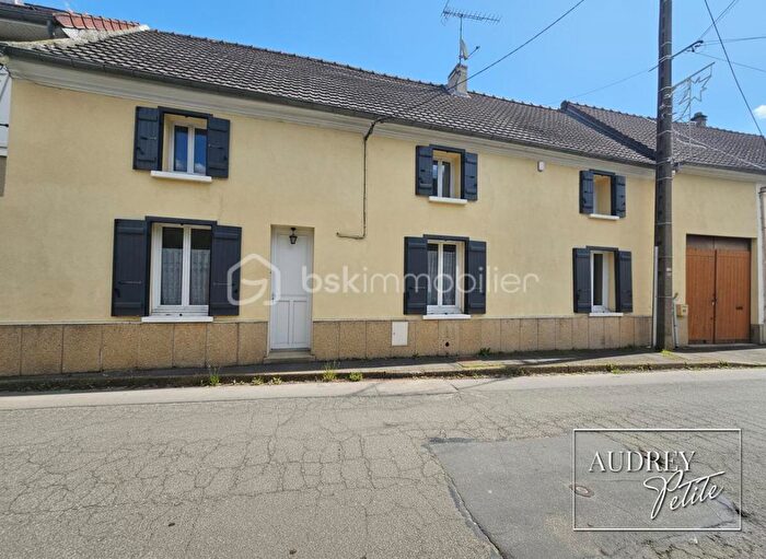 Maison à vendre - Changis-sur-Marne - 7 pièces - 4 chambres