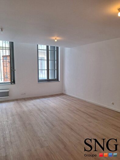 Appartement à louer - Gambetta, Nîmes - 1 pièce