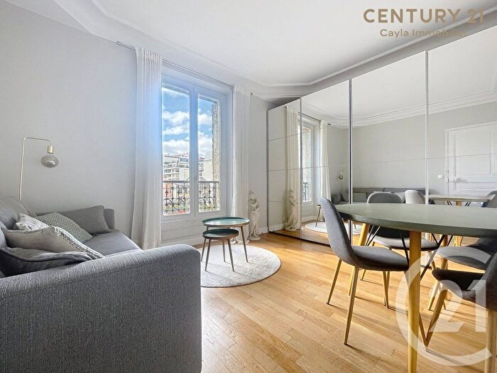 Appartement à louer - Puteaux - 3 pièces - 2 chambres