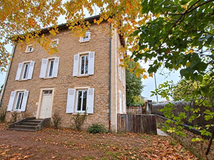 Maison 8 pièces à Civrieux-d'Azergues, à vendre