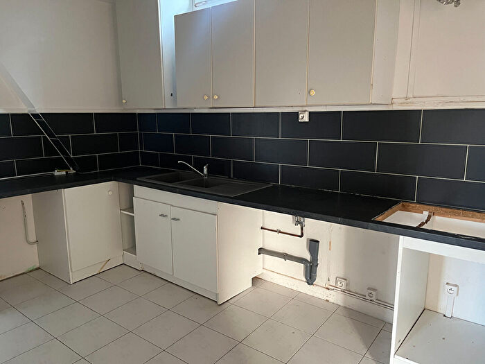 Appartement à vendre - Nonancourt - 3 pièces - 2 chambres