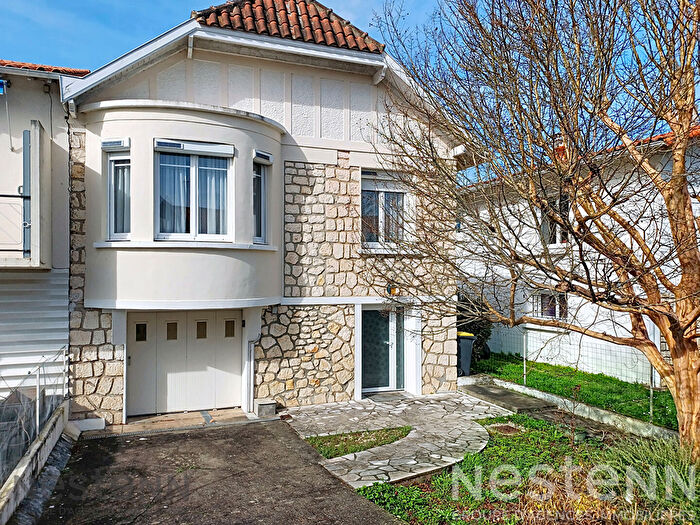 Maison à vendre - Saujon - 5 pièces - 4 chambres