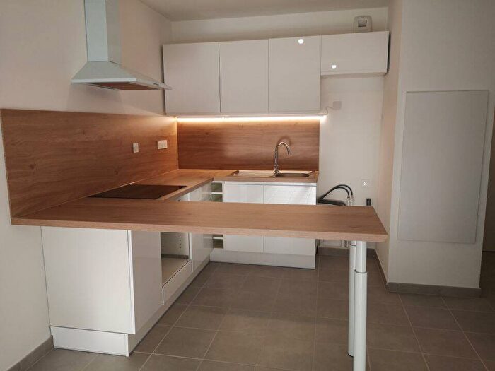 Appartement 2 pièces à louer à Partie Sud-Collet-Redon-Vauses-Testavins, Le Muy
