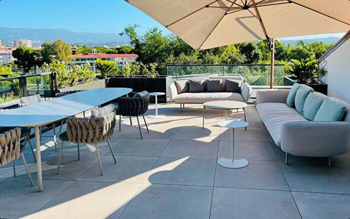 Appartement à vendre - Aix-en-Provence, Val Saint-André - 4 pièces - 3 chambres