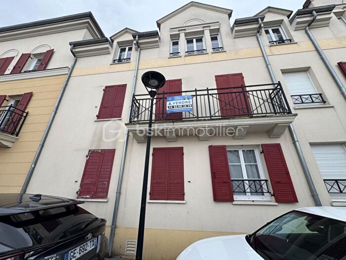 Appartement à vendre - Magny-le-Hongre - 2 pièces - 1 chambre