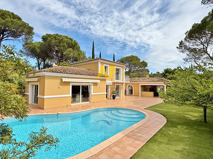 Saint-Raphaël, Valescure, Vaulongue : Maison 5 pièces à vendre