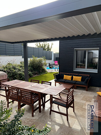 Maison 7 pièces à Carbon-Blanc, à vendre