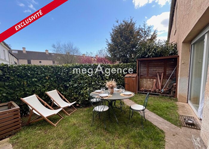 Appartement à vendre - Saint-Nom-la-Bretèche - 5 pièces - 3 chambres