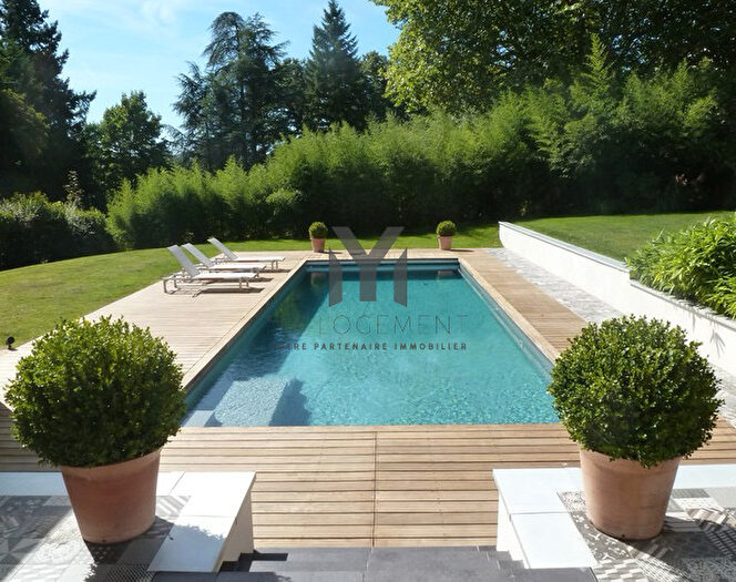 Appartement 4 pièces à Saint-Tropez, Centre-ville, Vieille-ville, à vendre