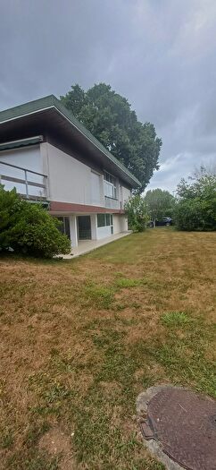 Maison 7 pièces à Mourenx, à vendre