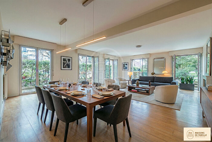 Appartement à vendre - Paris e , Croulebarbe - 4 pièces - 2 chambres