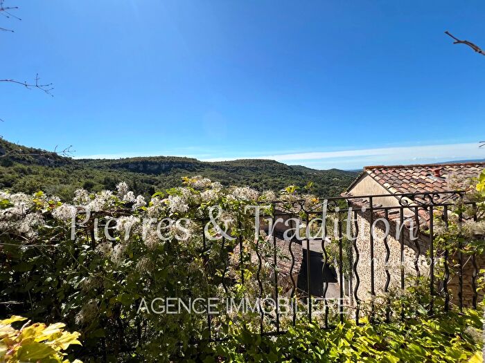Maison 3 pièces à Saignon, à vendre