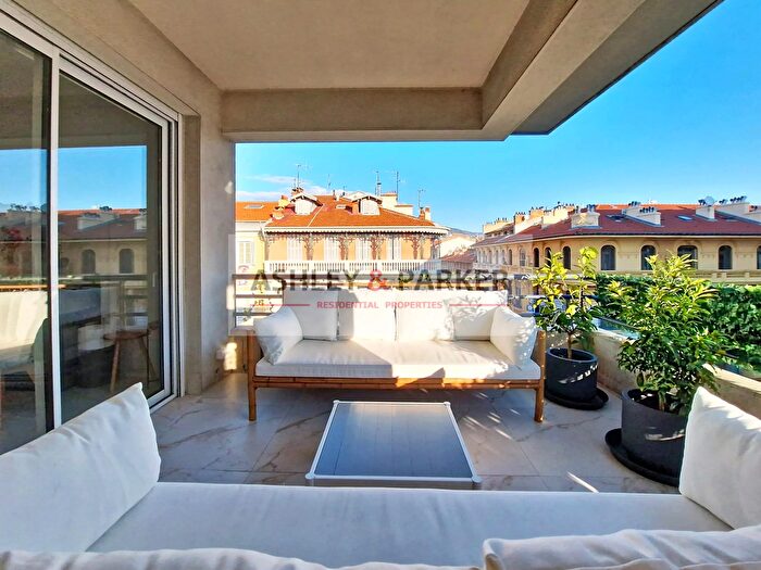 Appartement à vendre - Nice, Carré dor - 4 pièces - 3 chambres