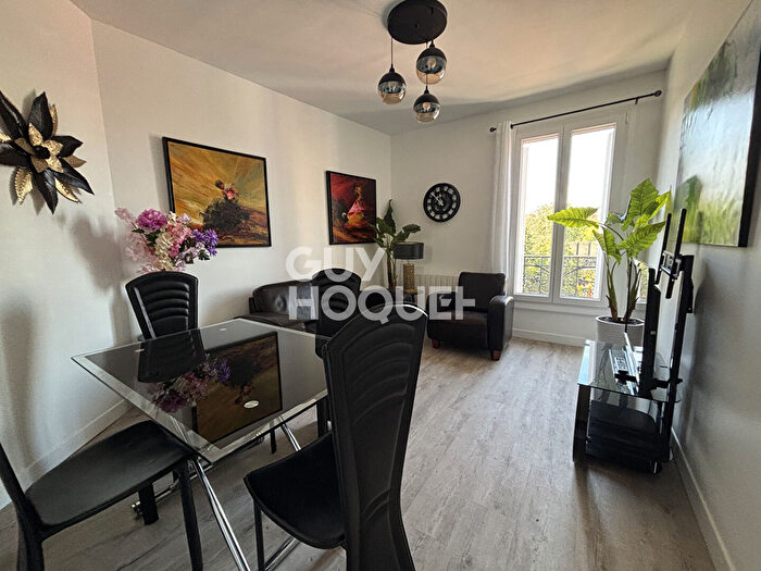 Appartement 2 pièces à vendre à Saint-Ouen, Garibaldi
