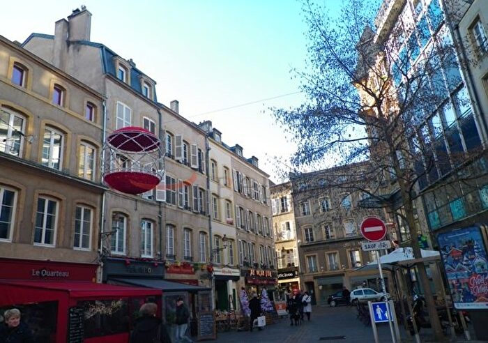 Appartement à louer - Metz, Centre-ville - 1 pièce - 1 chambre