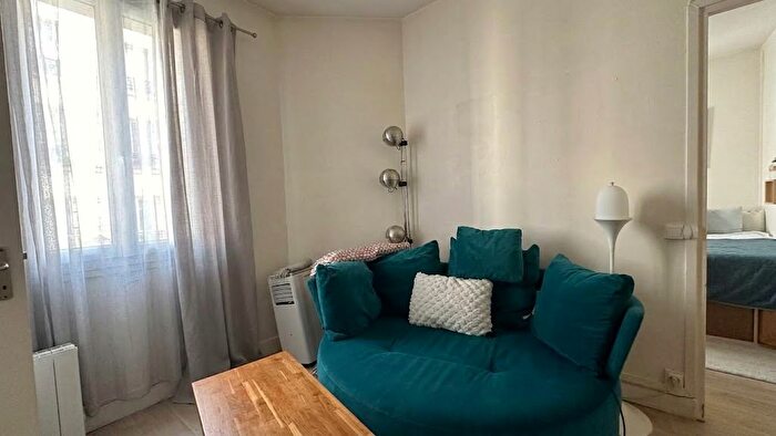 Suresnes, Carnot, Gambetta : Appartement 2 pièces à vendre