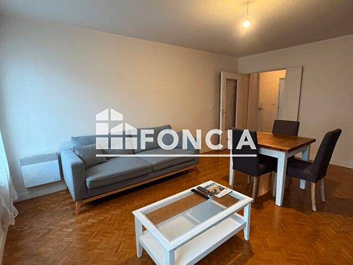 Appartement à louer - Centre-Voltaire, Asnières-sur-Seine - 2 pièces - 1 chambre