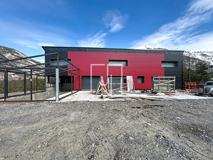 Maison à vendre - Jausiers - 4 pièces - 3 chambres