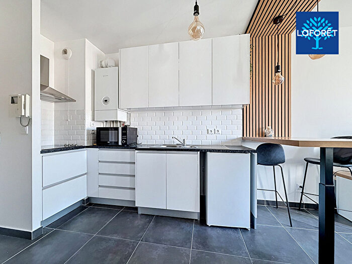 Noisy-le-Grand, Nord : Appartement 1 pièce à vendre