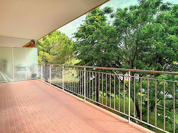 Appartement à vendre - Antibes, Rabiac, Carriat, Les Semboules, Les Brusquets - 3 pièces - 2 chambres