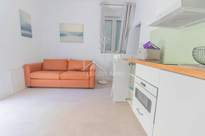 Appartement 2 pièces à Villeurbanne, Grand Clément, à louer