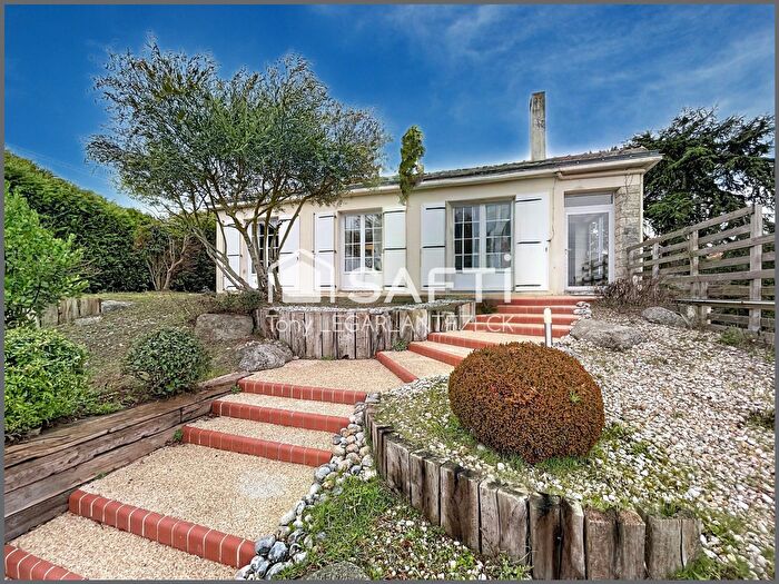 Maison à vendre - La Séguinière - 6 pièces - 4 chambres