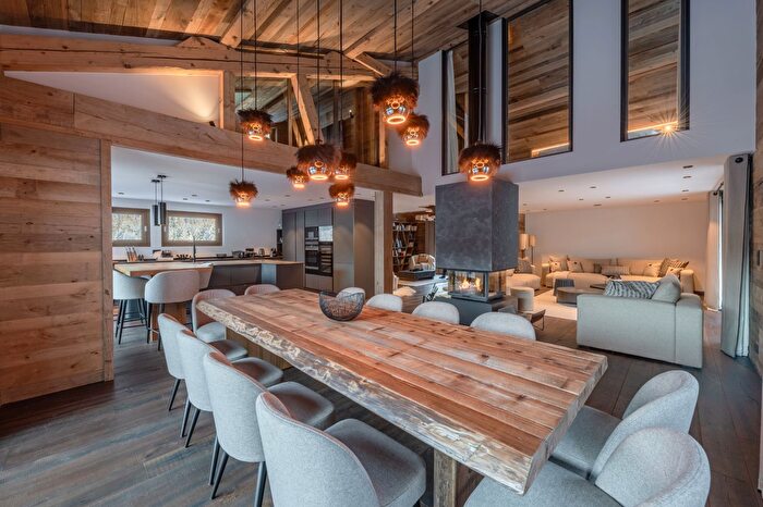 Maison 8 pièces à Chamonix-Mont-Blanc, Barrats, Cry, Molliasses, Favrands, à vendre