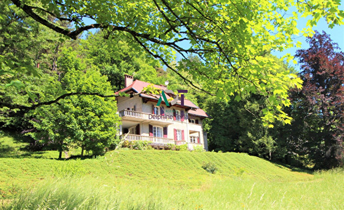 Maison à vendre - Saint-Martin-dUriage - 12 pièces - 10 chambres