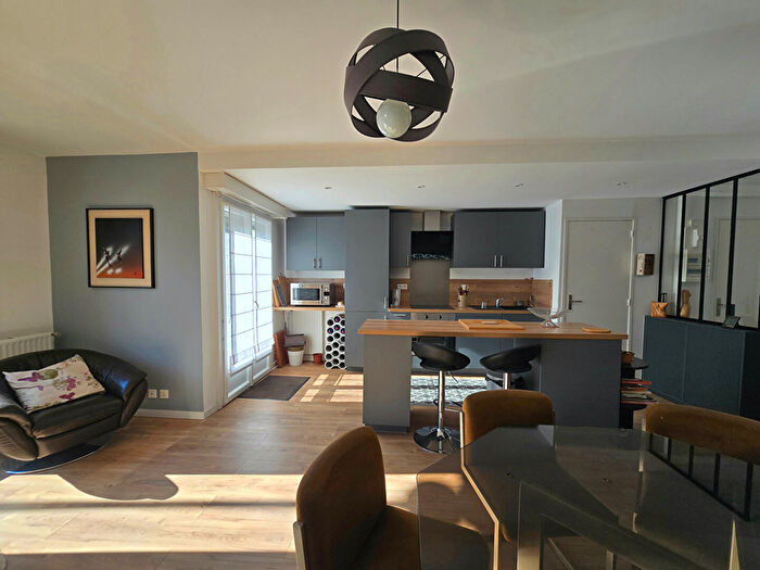 Appartement à vendre - Rezé, Hôtel de Ville - 5 pièces - 3 chambres