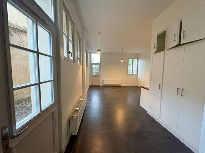 Maison à louer - Centre Ville-Les Marins, Châteauroux - 4 pièces - 2 chambres