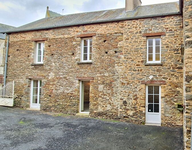 Maison à vendre - Couvains - 7 pièces - 4 chambres