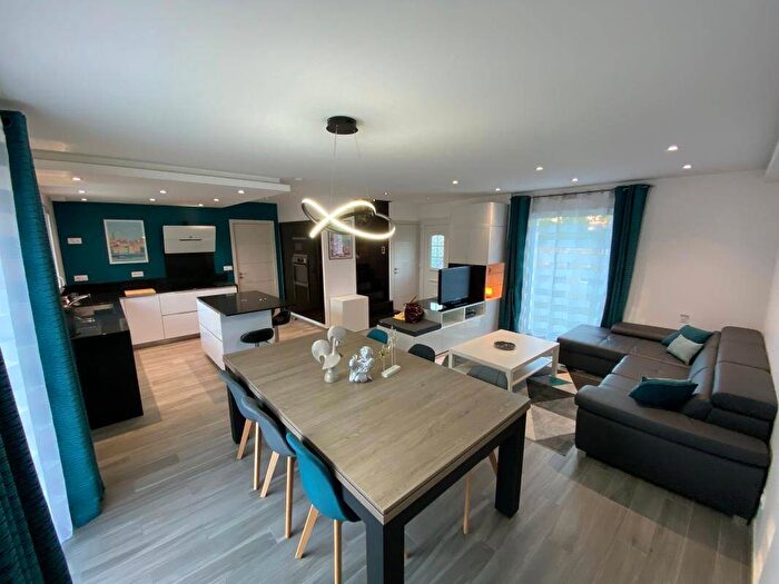 Maison à louer - Est, Saint-Germain-lès-Arpajon - 4 pièces - 3 chambres