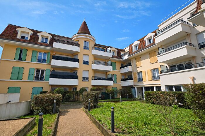 Appartement à vendre - Vaujours - 2 pièces - 1 chambre