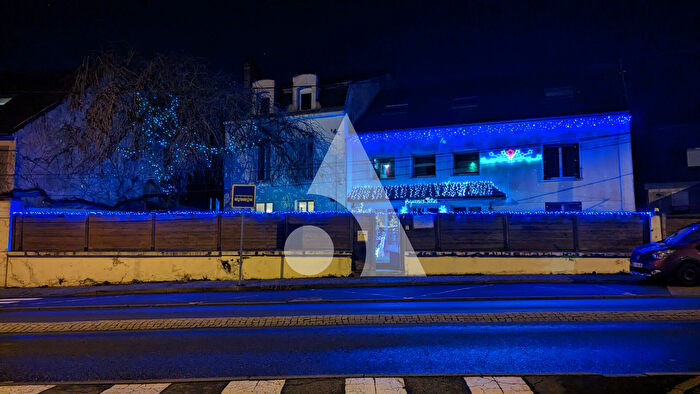 Maison à vendre - La Ferté-sous-Jouarre - 14 pièces - 10 chambres