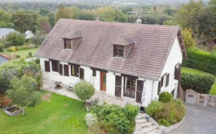 Maison 8 pièces à Saint-Planchers, à vendre