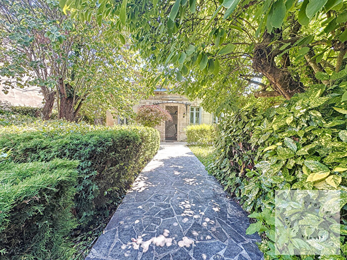 Maison à vendre - Bègles, La Ferrade - 6 pièces - 4 chambres